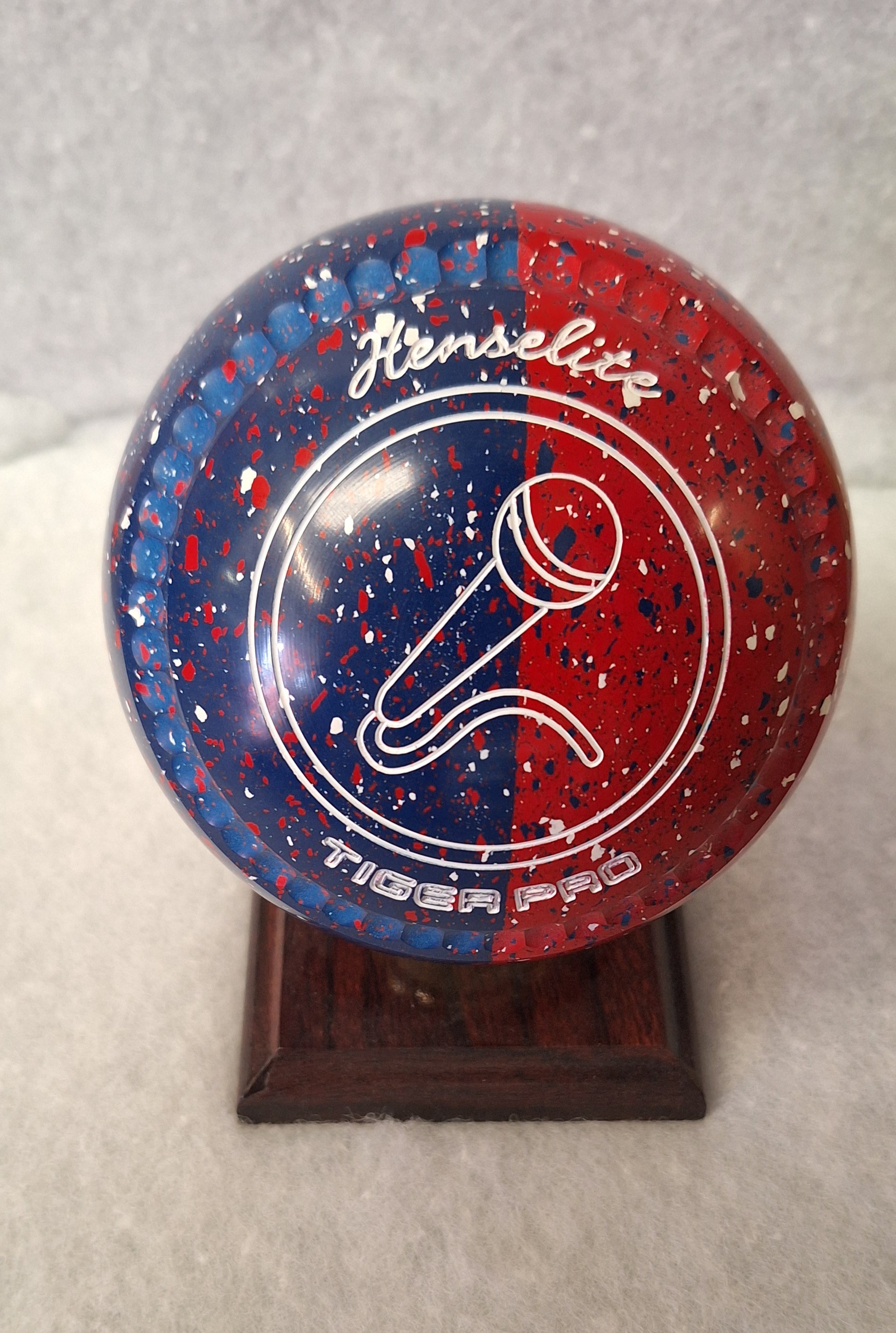 Henselite Bowls In Stock | Bowlamania Ltd